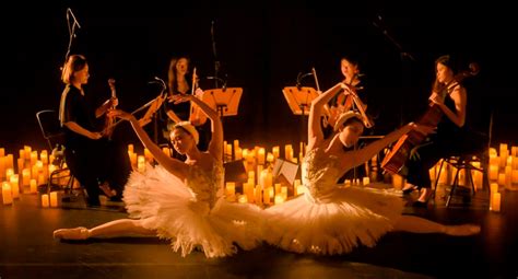 El Lago De Los Cisnes En Candlelight Ballet