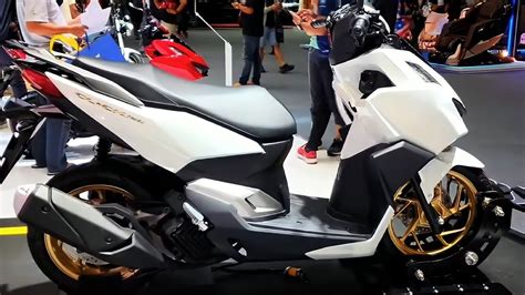 Honda Click New Amazing Color White First Look Walkaround