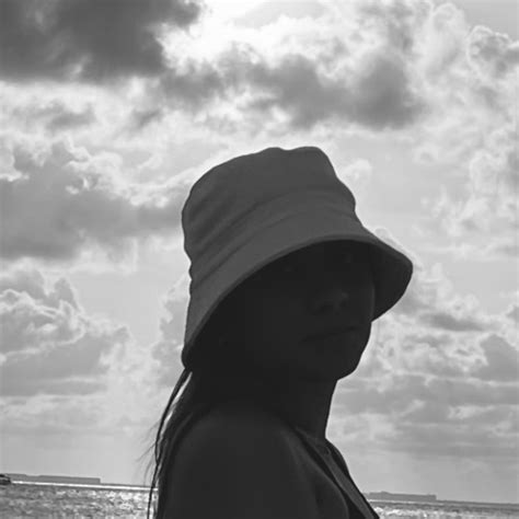 Stream Daniela Music Listen To Songs Albums Playlists For Free On