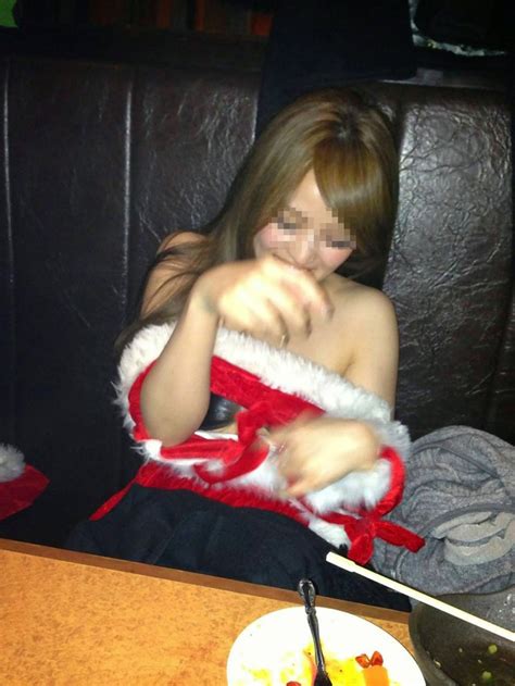 3秒でハメさせてくれそうな素人ビッチの悪ふざけ系写メがぐうしこwwwww画像あり 極抜きライフ素人極エロ画像