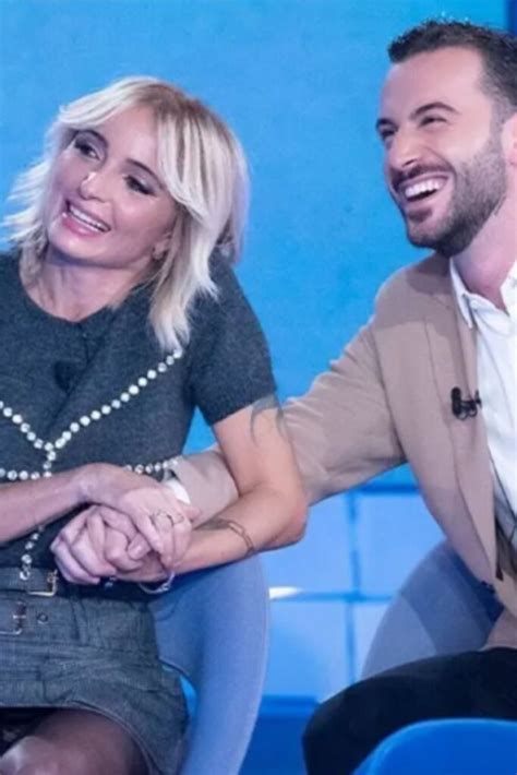 Veronica Peparini Incinta I Messaggi Sui Social Dei Colleghi Di Amici