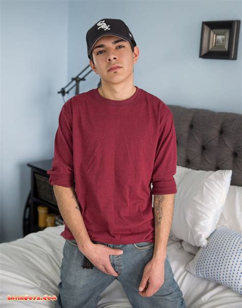 Beto Martinez On Twitter Rt Betomartinezxxx Dl For Latinboyz