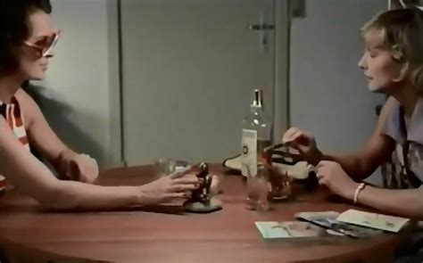 Naked Kate Mundt In Jumpin At The Bedside