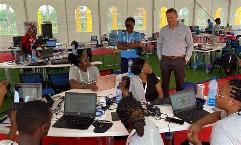 U S Embassy Malabo On Twitter Hoy Nuestro Encargado De Negocios