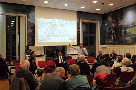 Retour sur la réunion publique concernant laménagement de la place du