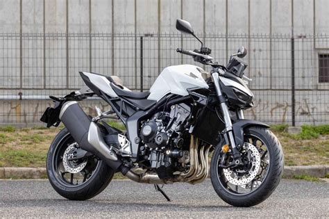 ホンダCB1000ホーネットの詳細が海外で発表 価格は意外と安いかも 上級グレードCB1000ホーネットSPも登場
