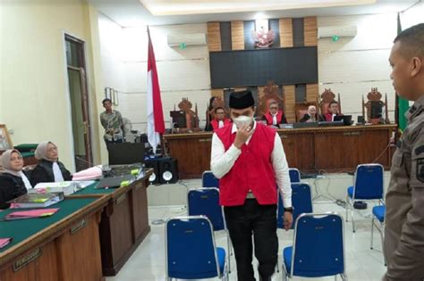 Mantan Kasat Narkoba Lampung Selatan AKP Andri Gustami Dituntut Hukuman