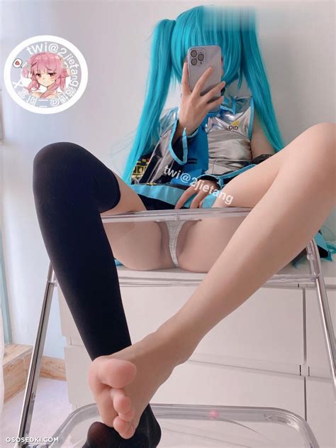 Hatsune Miku Vocaloid Naked Cosplay Asian Photos Onlyfans
