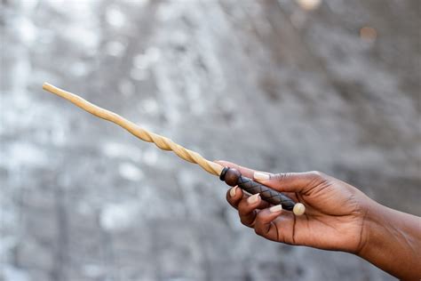 13 NEW Interactive Harry Potter Wands Now Available At Universal