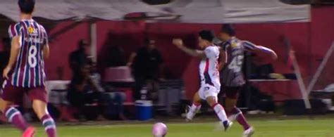 CBF divulga áudios de lances polêmicos em Vitória x Fluminense Chega