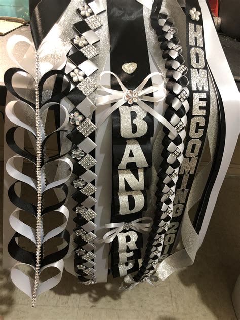 Unique Homecoming Mums Homecoming Mums Senior Homecoming Spirit Week