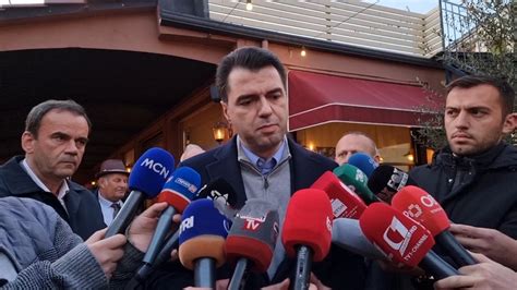 A do të ulet me Berishën Basha Unë flas për bashkim ai për