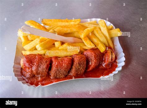 Currywurst Mit Pommes Curry 36 Mehringdamm Kreuzberg Berlin