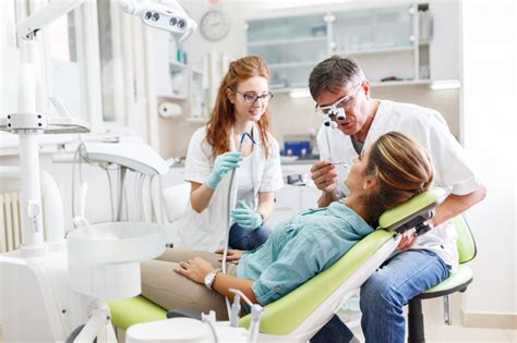 Trwa Konkurs Na Leczenie W Zakresie Chirurgii Stomatologicznej I