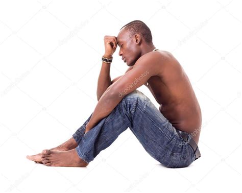Homme Assis Par Terre De Profil 60 Meilleures Homme Assis De Profil
