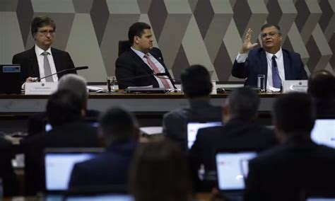 Ccj Aprova Indica Es De Fl Vio Dino Para O Stf E Paulo Gonet Para A