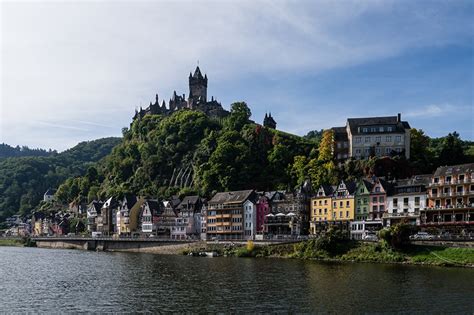 zdjęcie Cochem Niemcy Moselle River Zamek Niebo Wybrzeże miasto