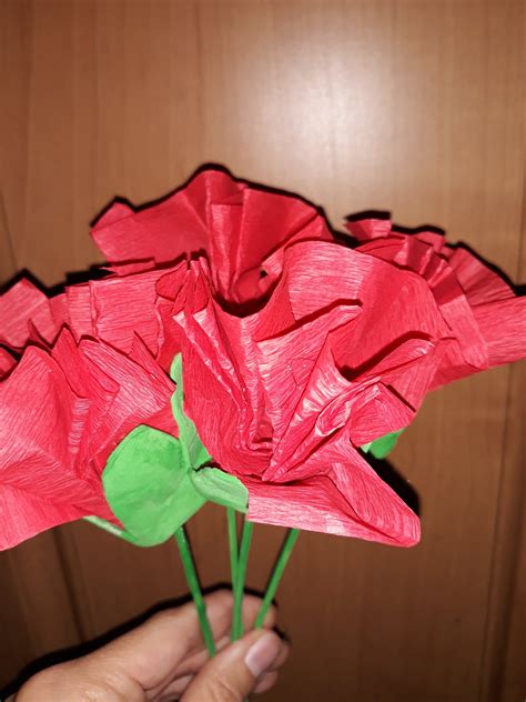 DIY Bukiet kwiatów z wytłoczek po jajkach i bibuły