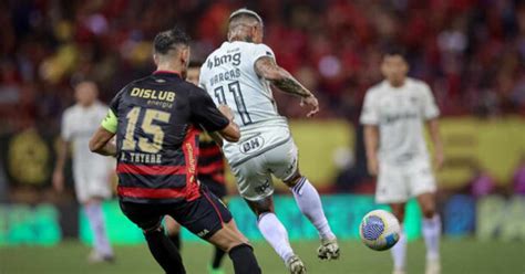CBF divulga áudio do VAR em gol anulado do Atlético