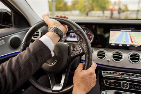 Jaki płyn do wspomagania wybrać i jak go wymienić moje auto pl