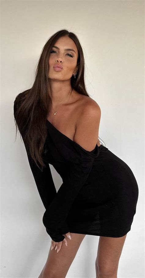 Natasha Nesci