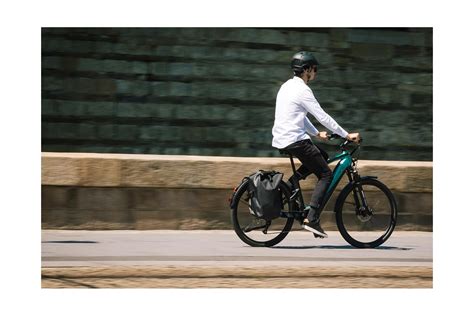 Vélo de ville électrique SUNN Sleek Promotion