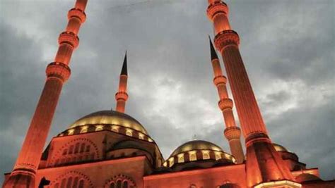 Regaib Kandili hacet namazı kaç rekat nasıl kılınır Regaip kandili