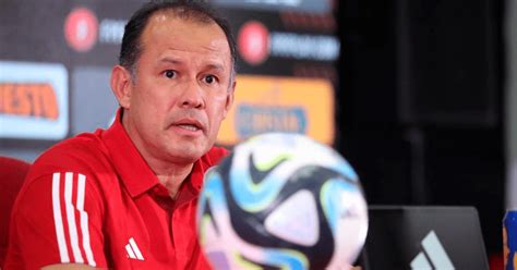 Per Vs Paraguay Cu Ndo Se Conocer La Lista Final De Juan Reynoso De
