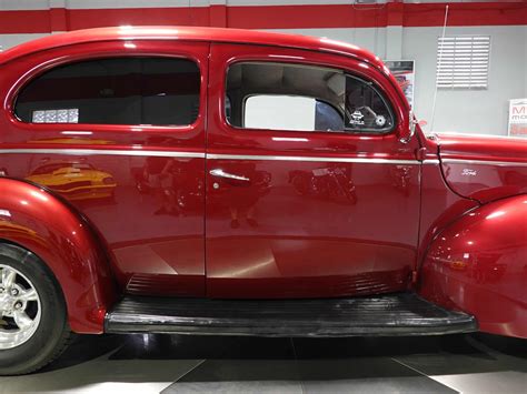 1940 Ford Deluxe Sedan F1467 MAXmotive