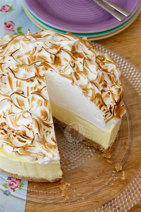 No Bake Lemon Meringue Cheesecake Jane S Patisserie