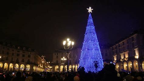 Accensione Dell Albero E Del Natale Di Luce A Torino 8 Dicembre