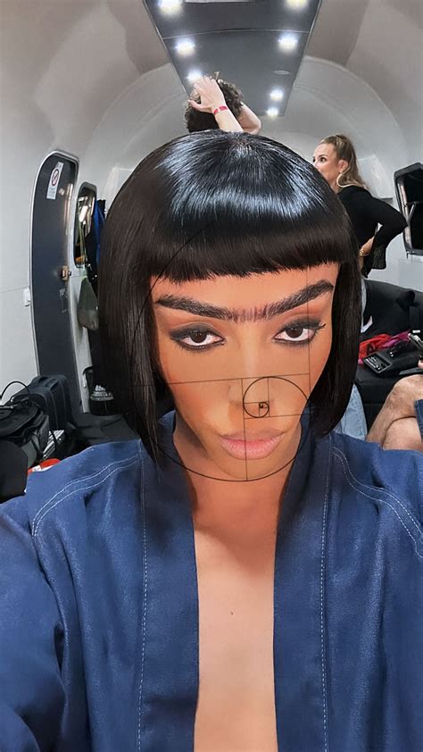 Bilal Hassani Le Chanteur Fait Sensation La F Te De L Humanit Avec