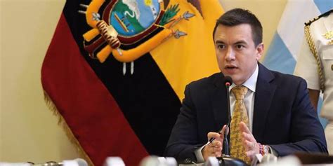 Presidente Daniel Noboa pide renuncia de Generales de la Policía Red