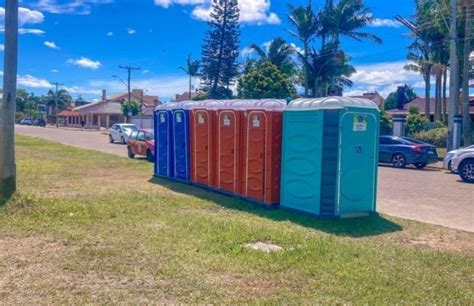Prefeitura de São Lourenço do Sul instala novos banheiros químicos para