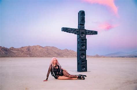 Karol G Deleita A Sus Fans Con El Lanzamiento De Ma Ana Ser Bonito