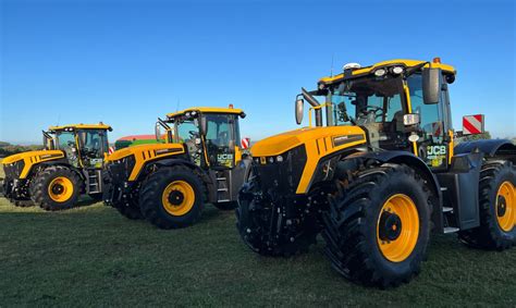 JCB Fastrac 4220 ICON Vado Al Massimo Le Impressioni Di Guida