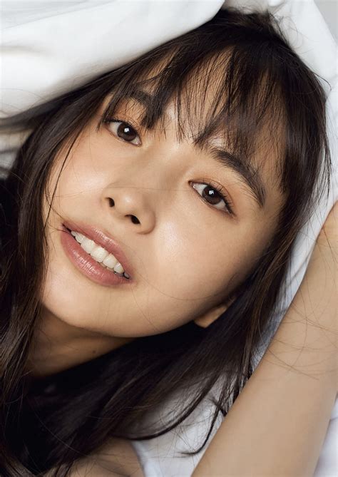Hiroe Igeta 井桁弘恵 スピサン グラビアフォトブック Up To Date Set 01 3600000 Beauty