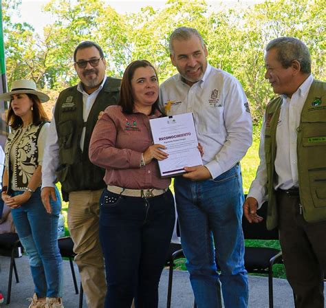 Uruapan Bedolla Da Reconocimientos A Brigadistas Que Ayudaron A