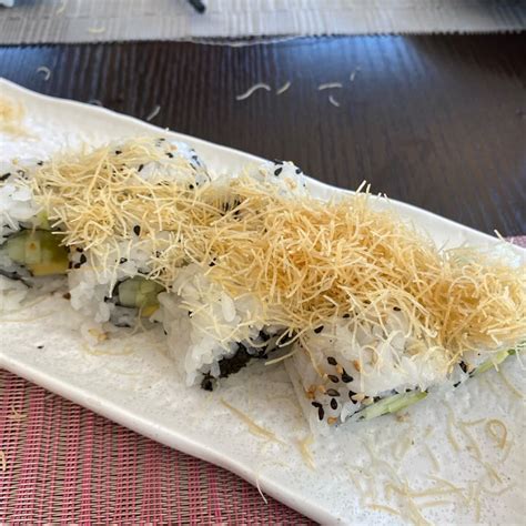 SUSHI XIAN LUCERA Lucera Italy Sushi Con I Spaghettini Fritti E