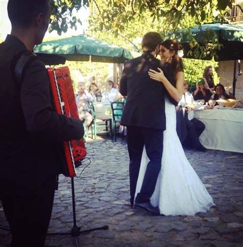 Ballerino e dj il ministro Franceschini dà spettacolo al suo matrimonio