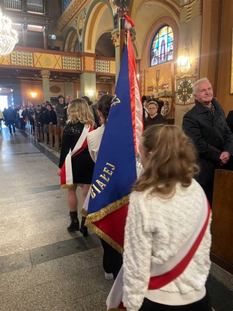 Uroczyste Obchody Święta Konstytucji 3 Maja w Bielsku Białej Szkoła