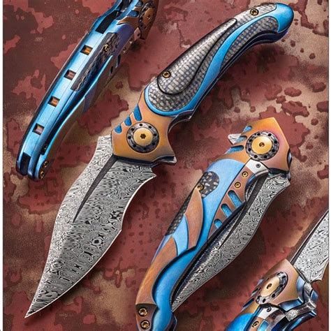 Three Different Types Of Knifes Are Shown On A Table With Red And Blue