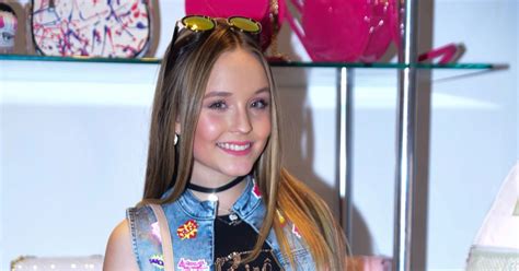 Larissa Manoela Mudou O Visual E Adotou Cabelo Longo Novamente Nesta