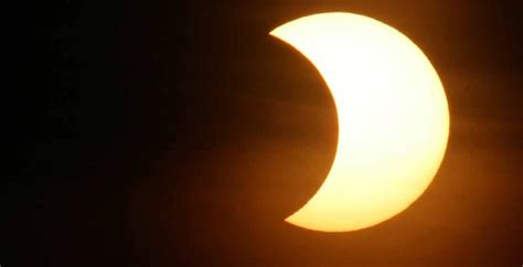 Dónde se podrá ver el último eclipse solar de 2022