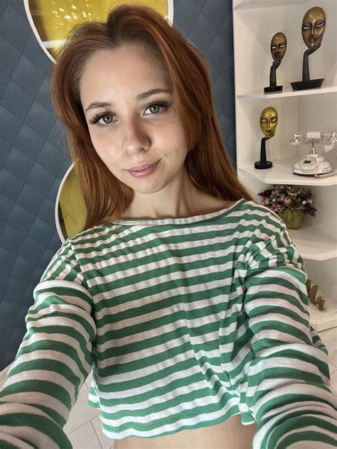 Hello To All Lovers Of Redheads Rsfwredheads