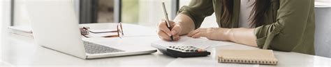 Funciones de un gestor administrativo Deusto Formación y CEAC