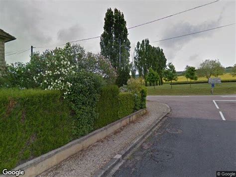 Vente aux enchères pavillon dhabitation et un hangar À usage datelier