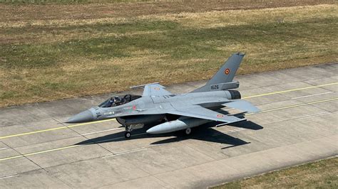 Baza aeriană de la Câmpia Turzii în plin proces de modernizare YouTube