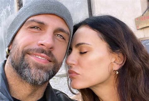 Gilles Rocca ufficializza la storia con la nuova fidanzata ecco chi è