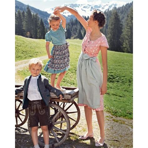 Dirndl Schnittmuster Selbstgenäht und wunderschön BurdaStyle